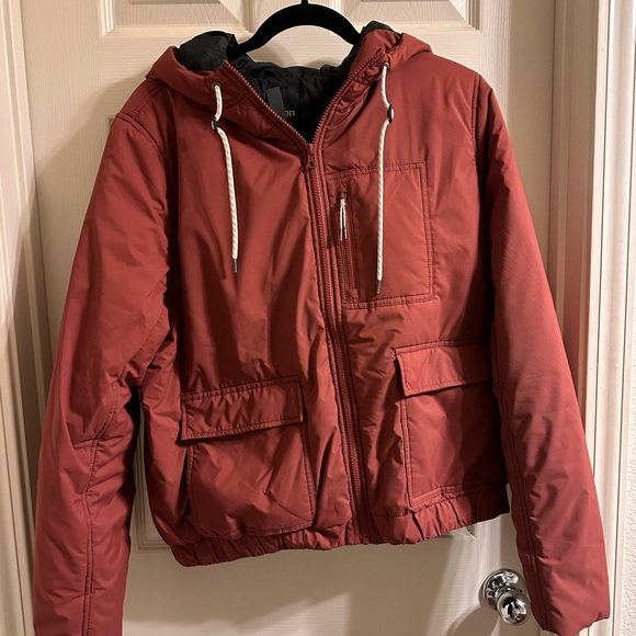 Vuori | Jackets & Coats | Vouri Tahoe Insulated Jacket In Red Clay ...